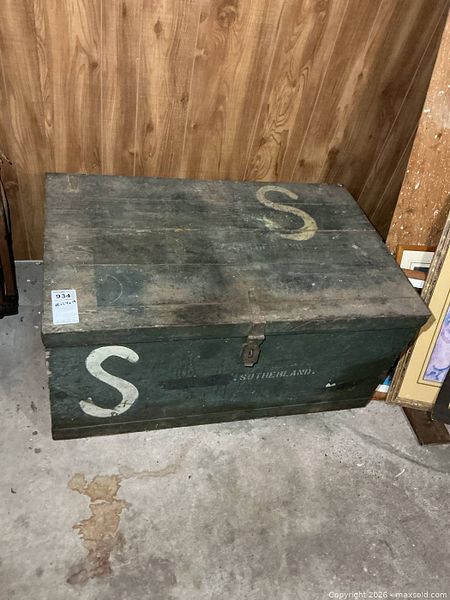 Military Crate A | Maxsold