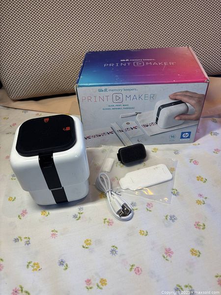 We R Memory Keepers PrintMaker handheld printer | Maxsold